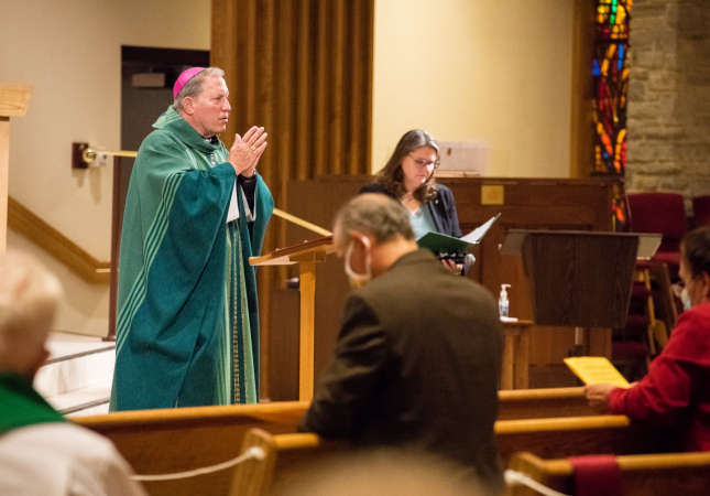 Faithful Gather to Celebrate 40 years of Lay Ministry Commissioning ...